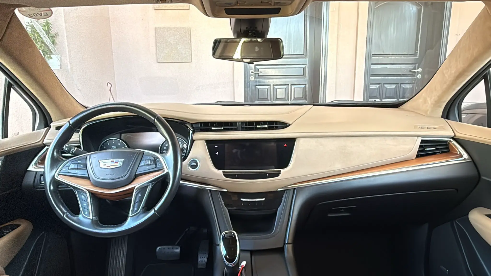 Cadillac XT5 Platinum luxury 2018 for sale in Qatar | QIC Car Market